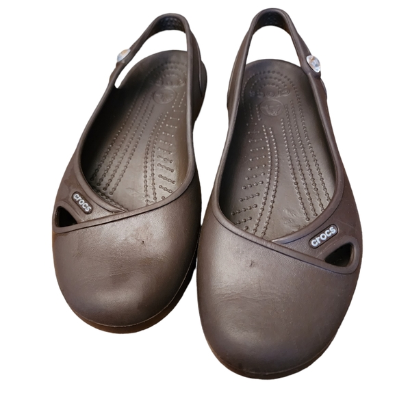 CROCS | Shoes | Crocs Womens Style Oliva In Size 8 Brown | Poshmark
